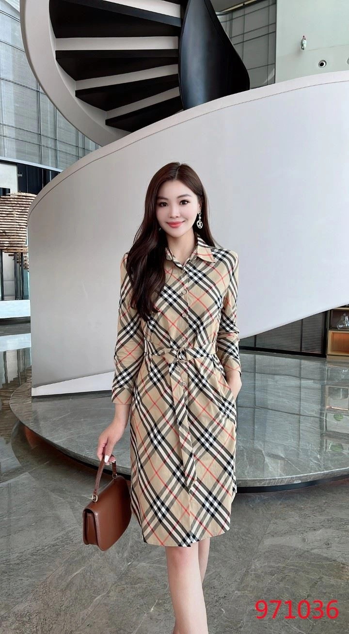 High accuracy Burberry Dress