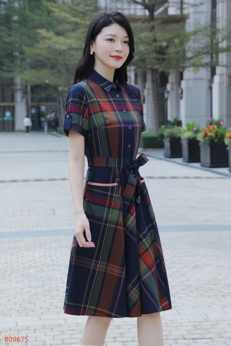 Low-cost Burberry Dress