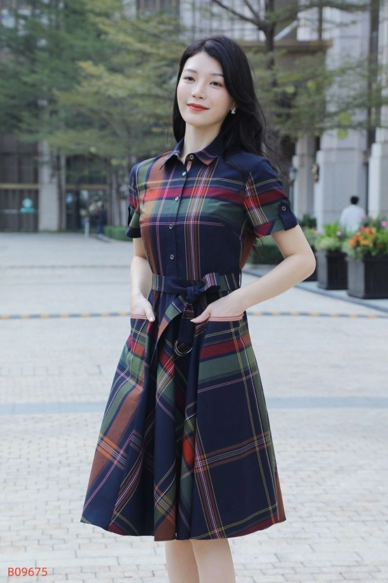 Low-cost Burberry Dress