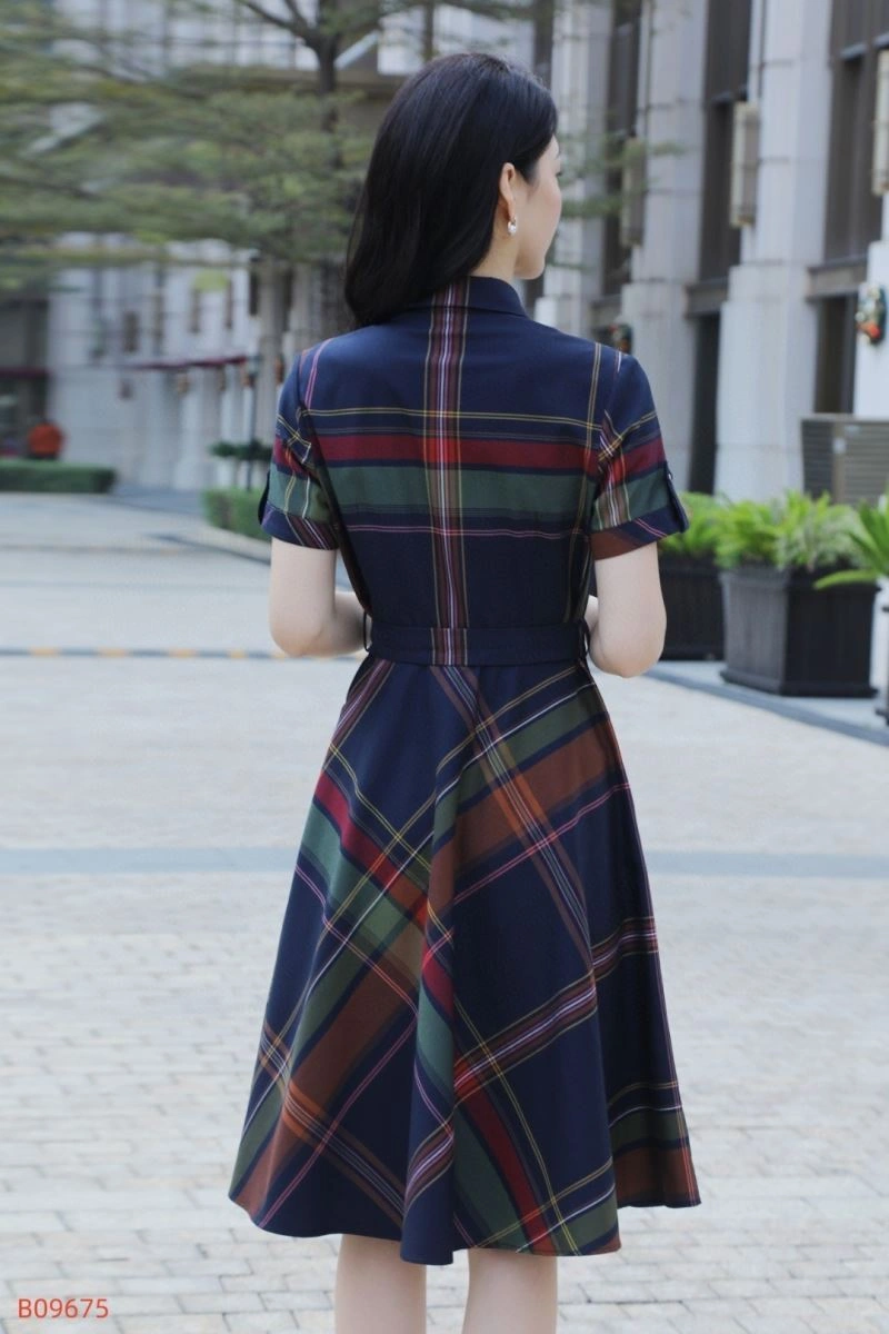 Low-cost Burberry Dress