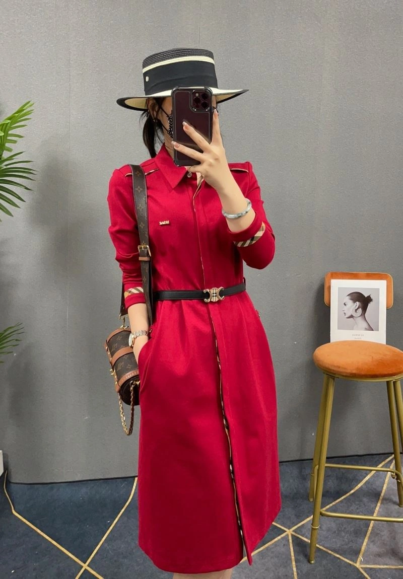 Low-cost Burberry Dress