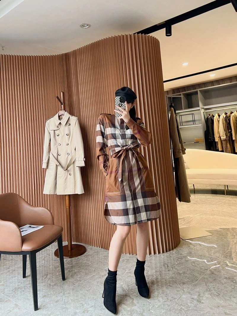 Brand-original Burberry Dress