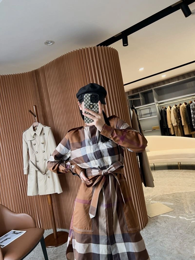 Brand-original Burberry Dress
