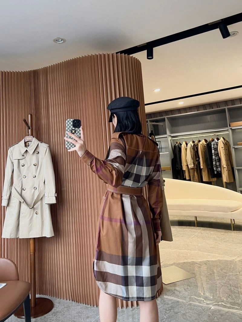 Brand-original Burberry Dress