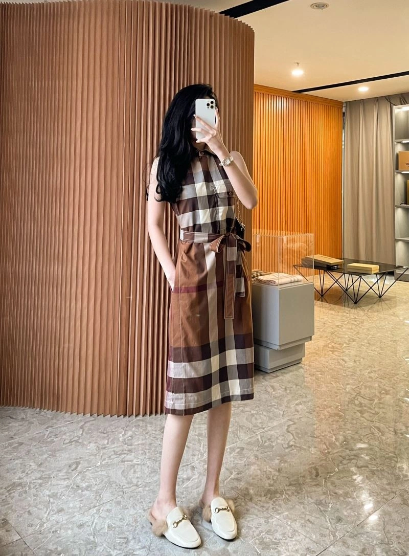 Perfect replica Burberry Dress