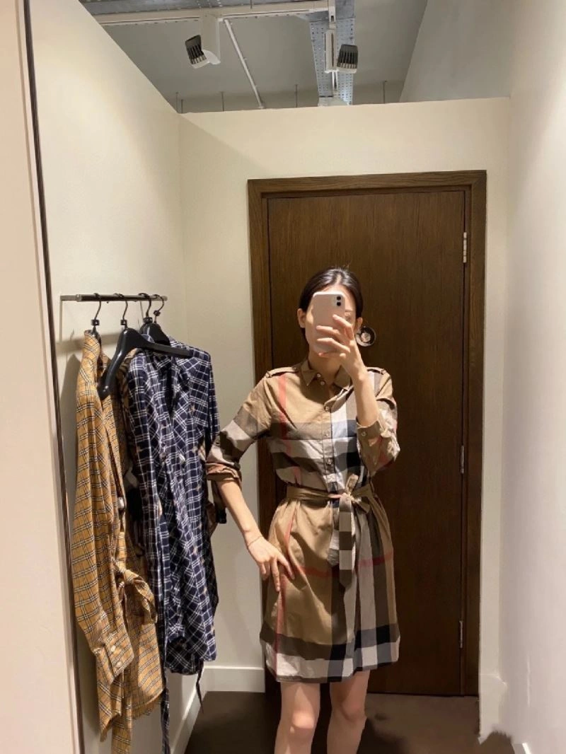 Precise copy Burberry Dress