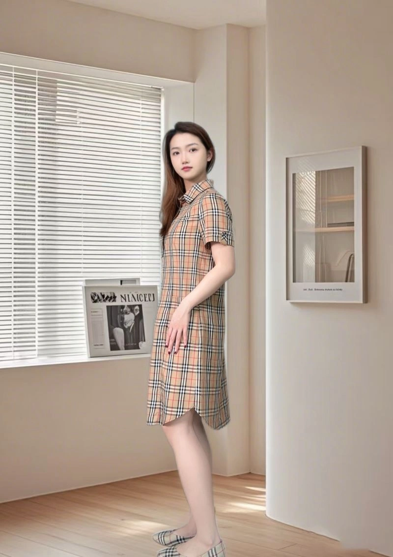 Exact replica Burberry Dress