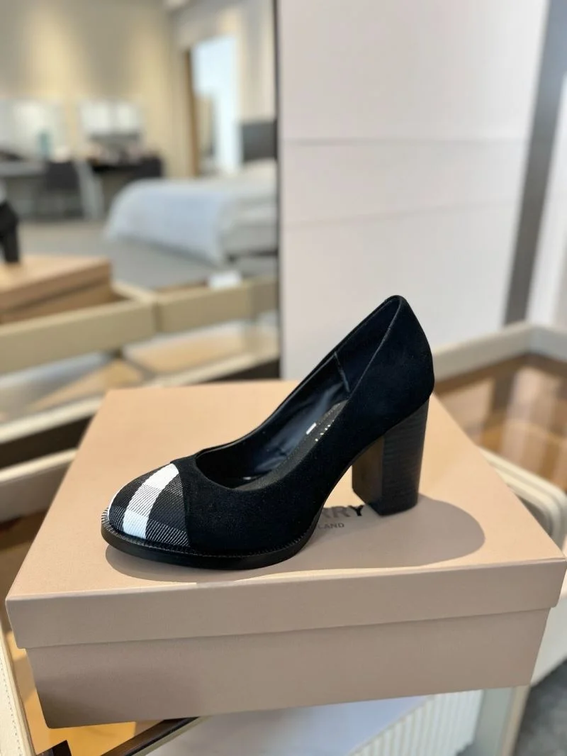 Burberry Heeled Shoes