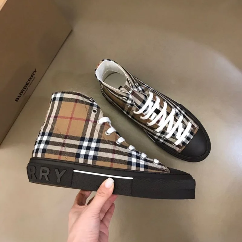 1:1 copy Burberry High Shoes