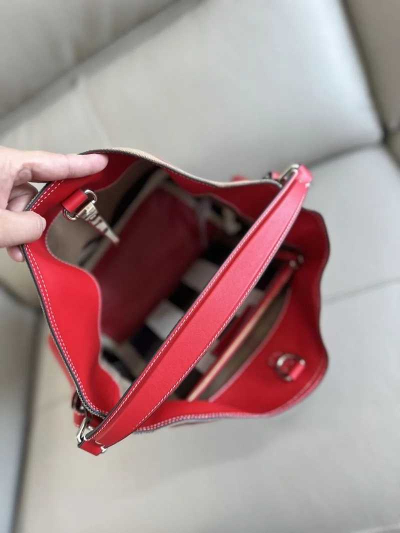Cut-rate Burberry Hobo Bags