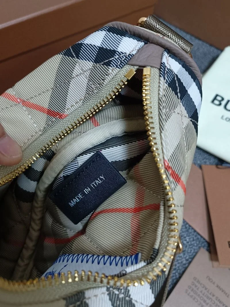 Low-cost Burberry Hobo Bags