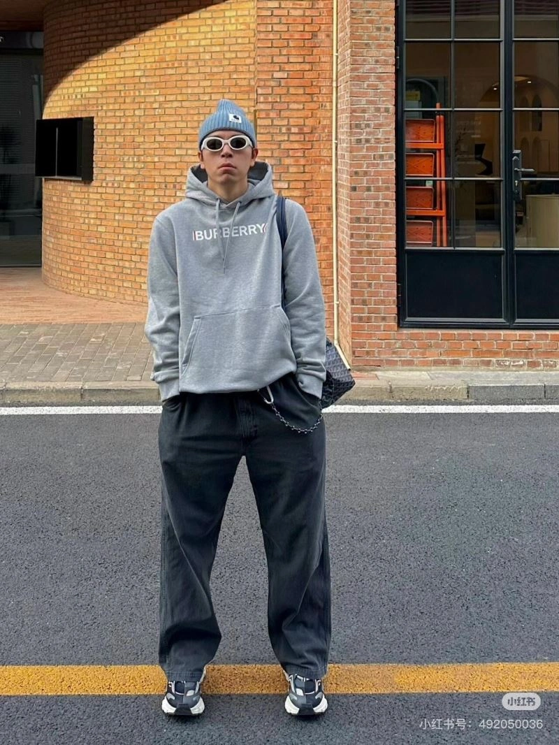 Low-cost Burberry Hoodies