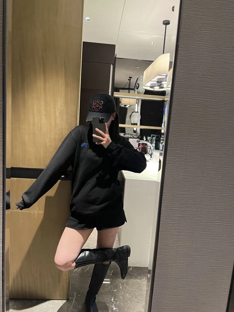 Low-cost Burberry Hoodies