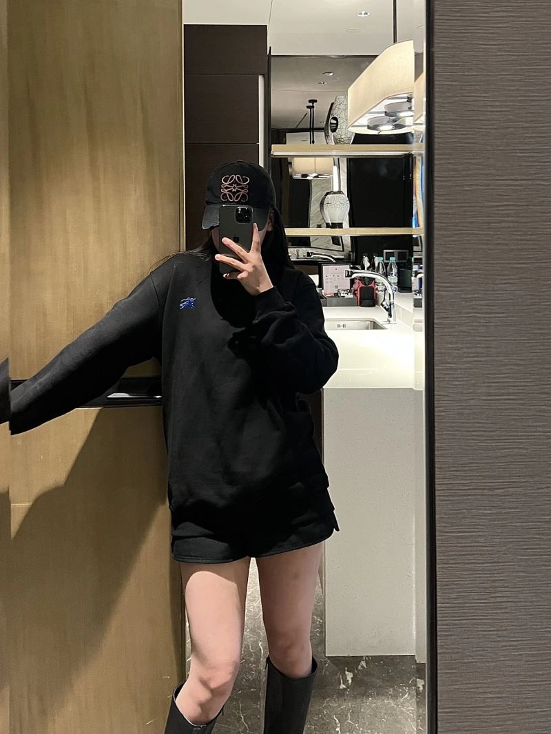 Low-cost Burberry Hoodies