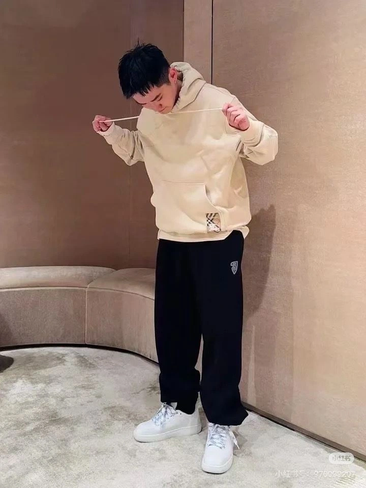Accurate model Burberry Hoodies