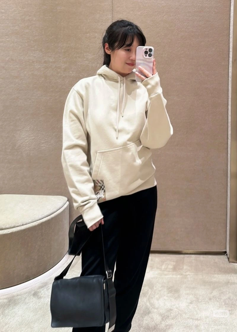 Accurate model Burberry Hoodies