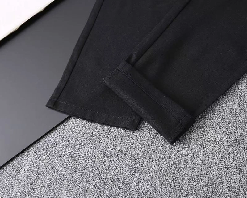 Top match Burberry Jeans