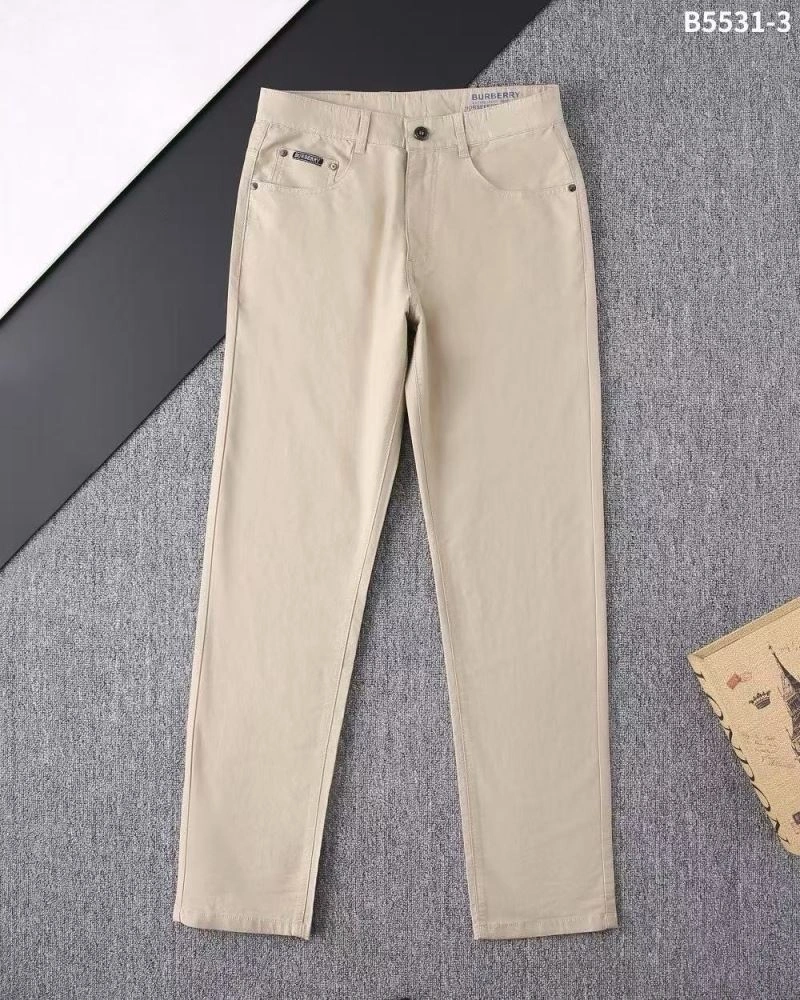 Top match Burberry Jeans