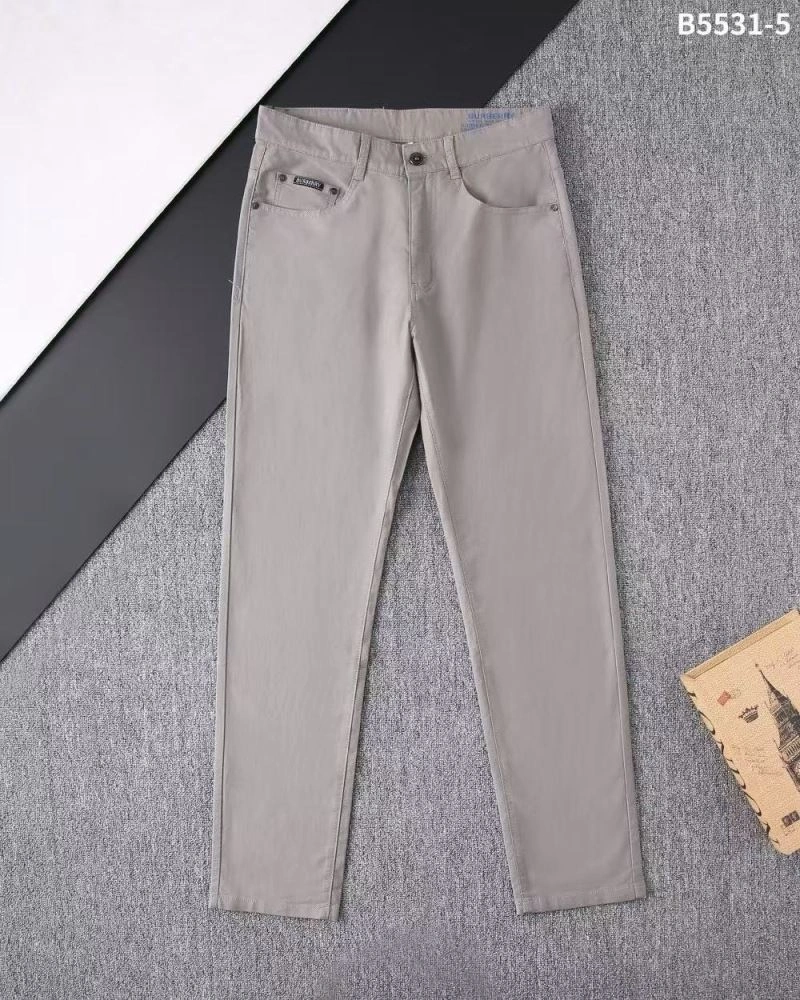 Top match Burberry Jeans