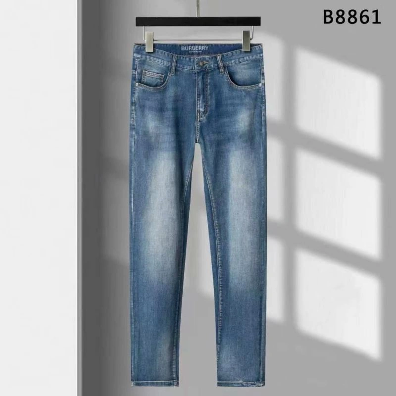 Accurate model Burberry Jeans