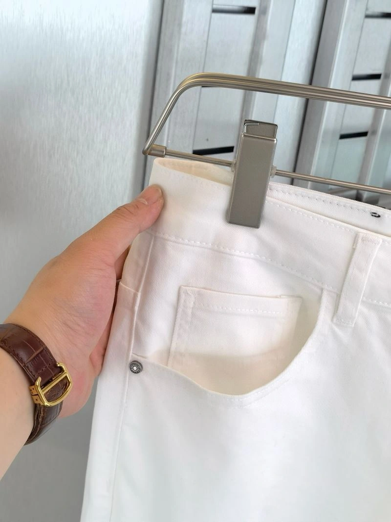Top match Burberry Jeans