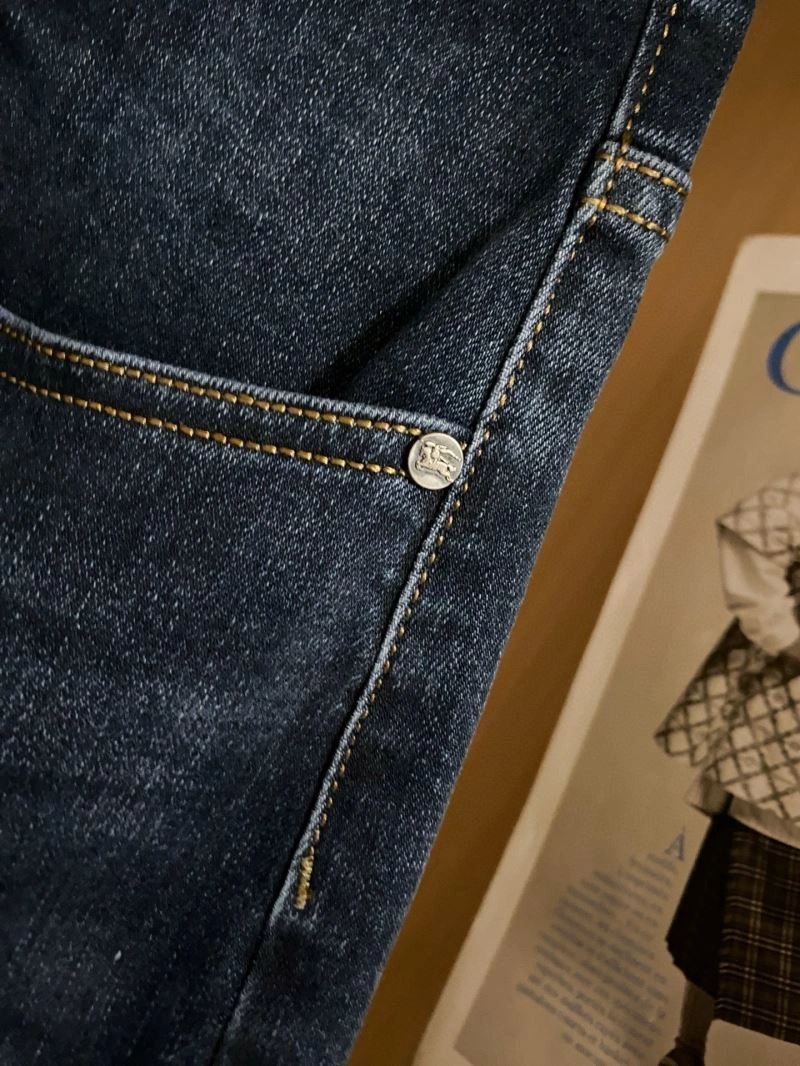 Cut-rate Burberry Jeans