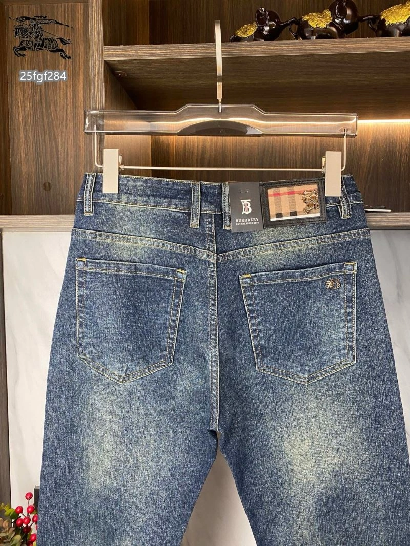 Bargain Burberry Jeans