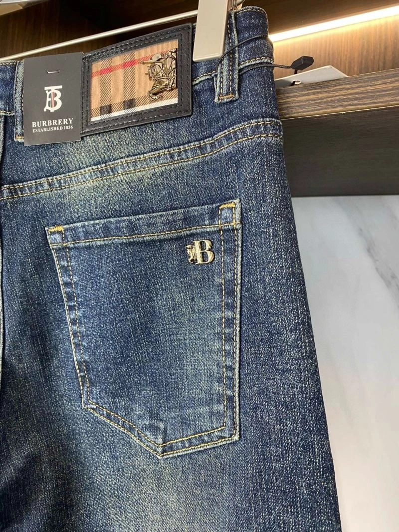 Bargain Burberry Jeans