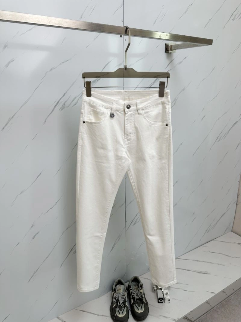 Low-cost Burberry Jeans