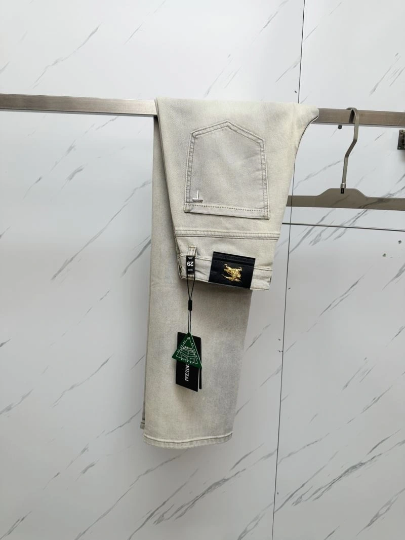 Bargain Burberry Jeans