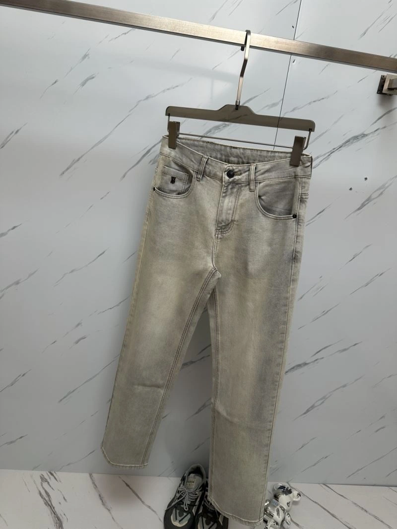 Bargain Burberry Jeans