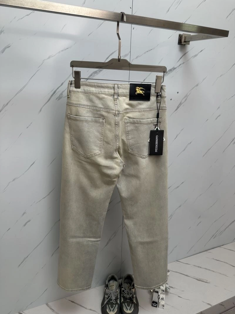 Bargain Burberry Jeans