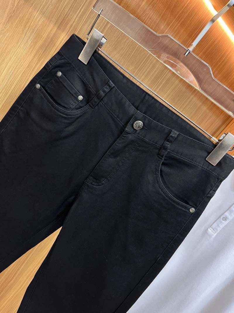 Accurate model Burberry Jeans
