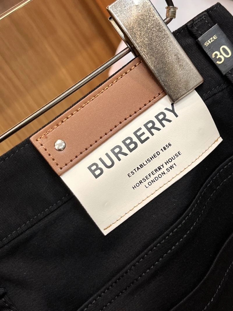 Accurate model Burberry Jeans