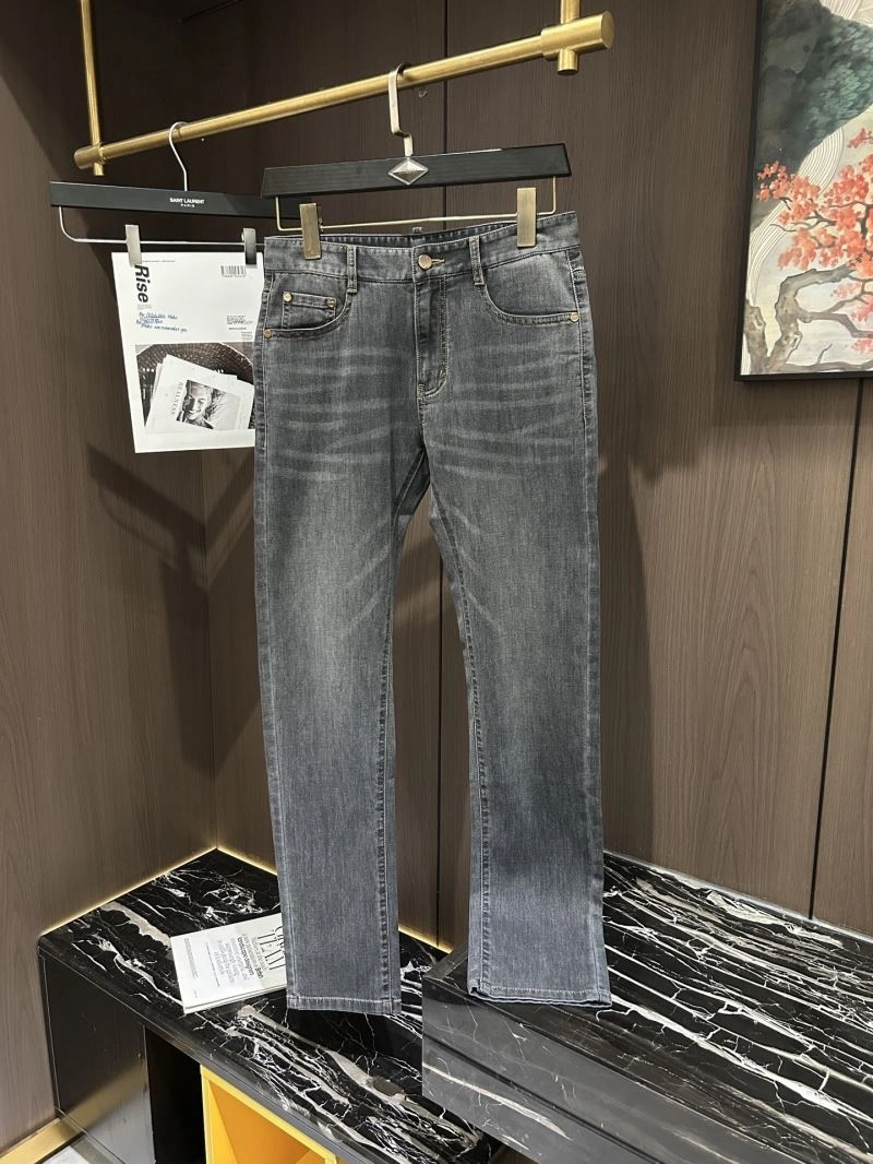 High fidelity Burberry Jeans