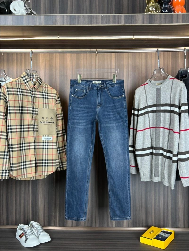 Discounted Burberry Jeans
