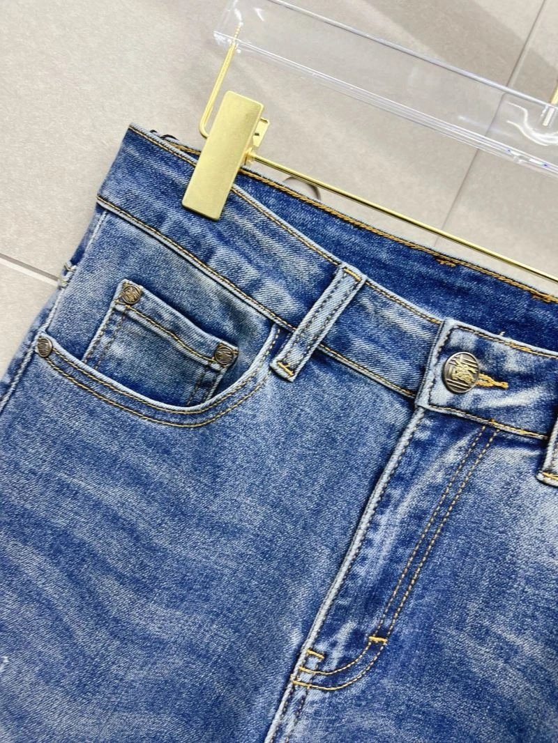 Bargain Burberry Jeans