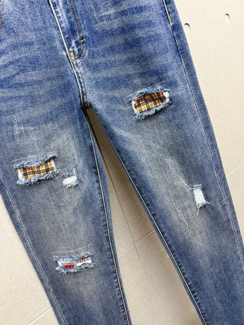 Bargain Burberry Jeans