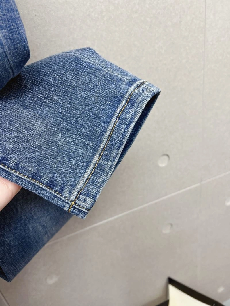 Bargain Burberry Jeans