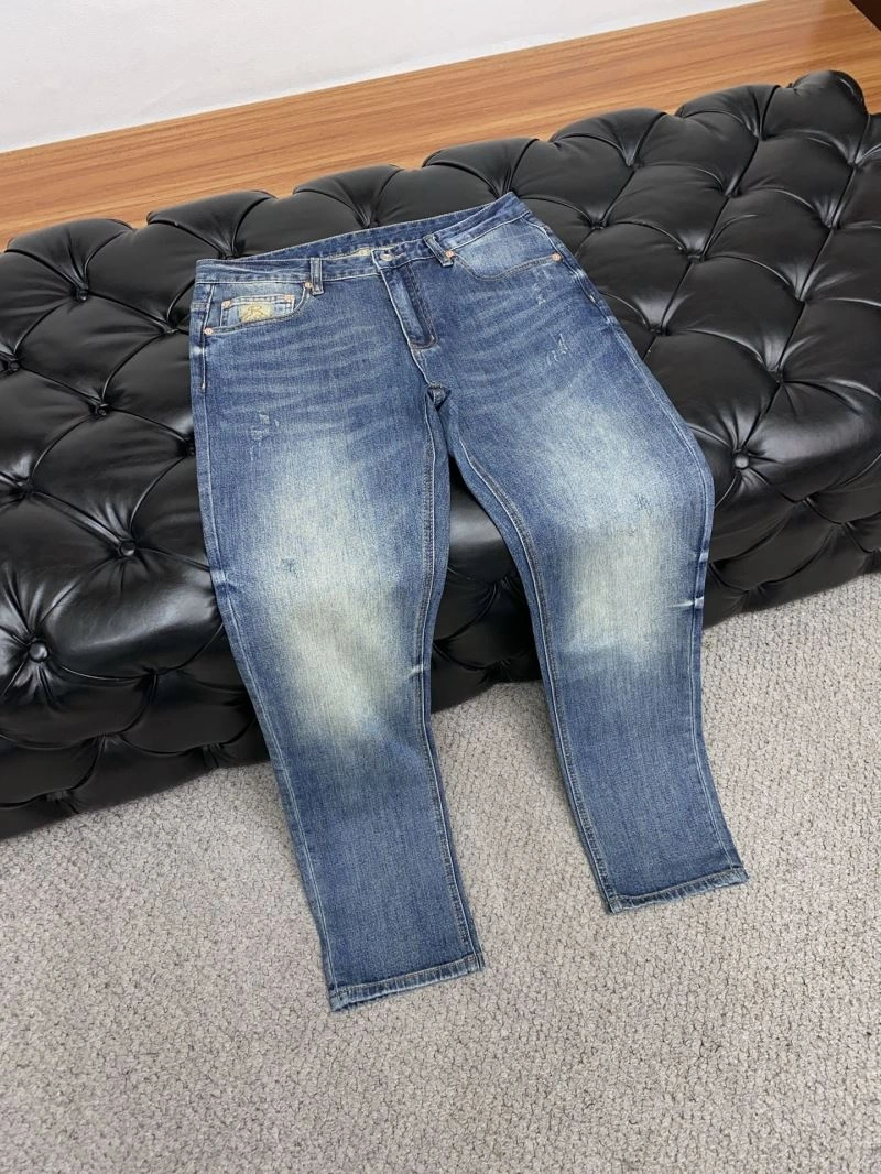 Accurate model Burberry Jeans
