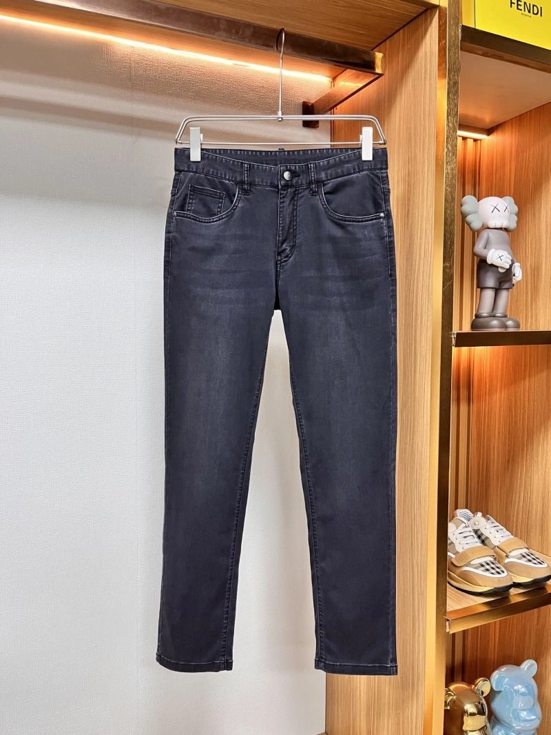 High accuracy Burberry Jeans