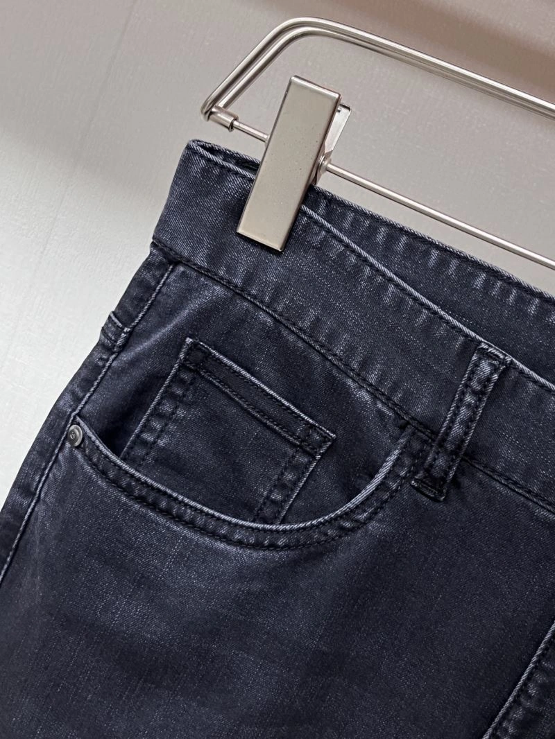 High accuracy Burberry Jeans