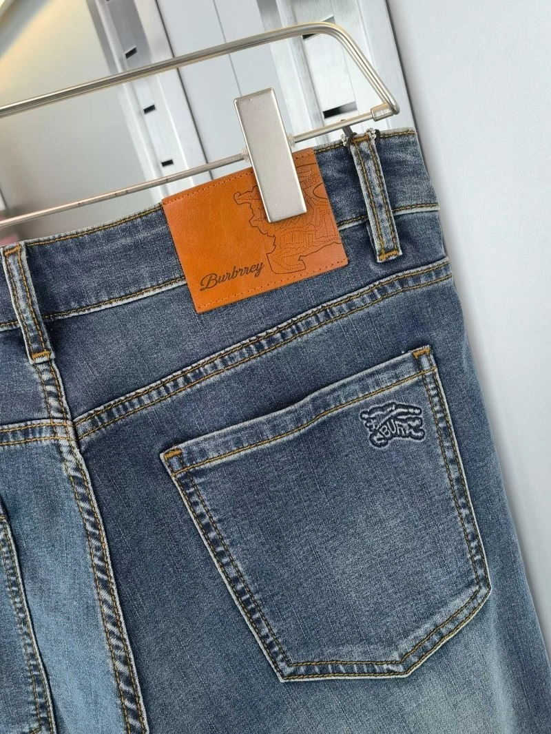 Low-cost Burberry Jeans