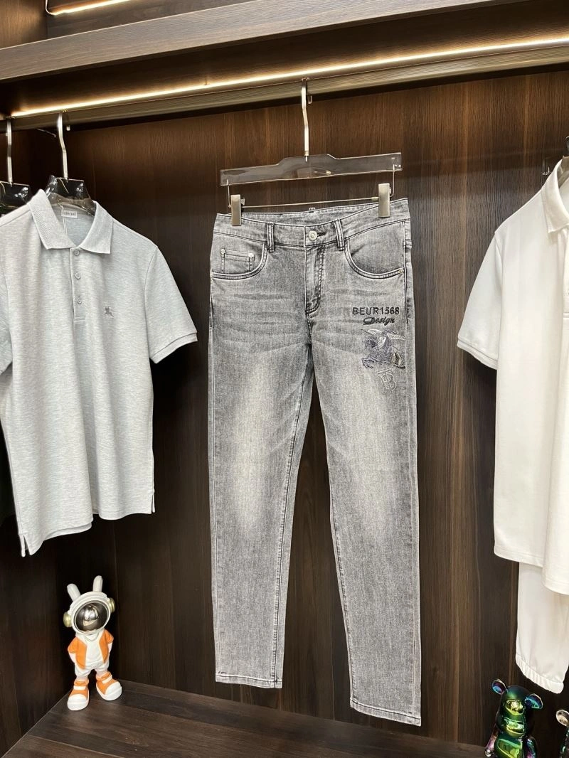 High fidelity Burberry Jeans