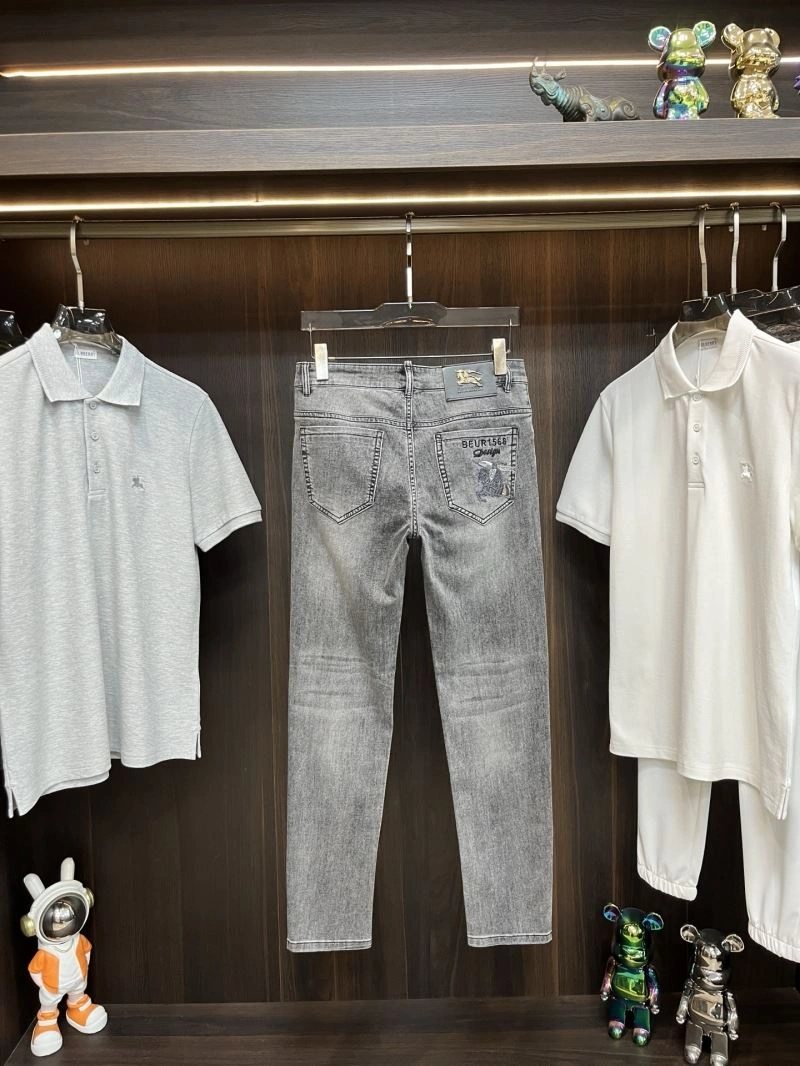 High fidelity Burberry Jeans