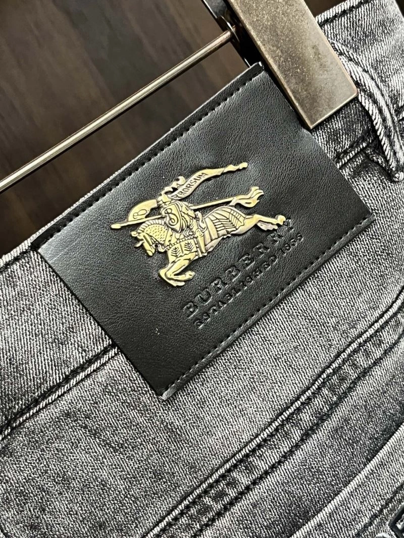 High fidelity Burberry Jeans
