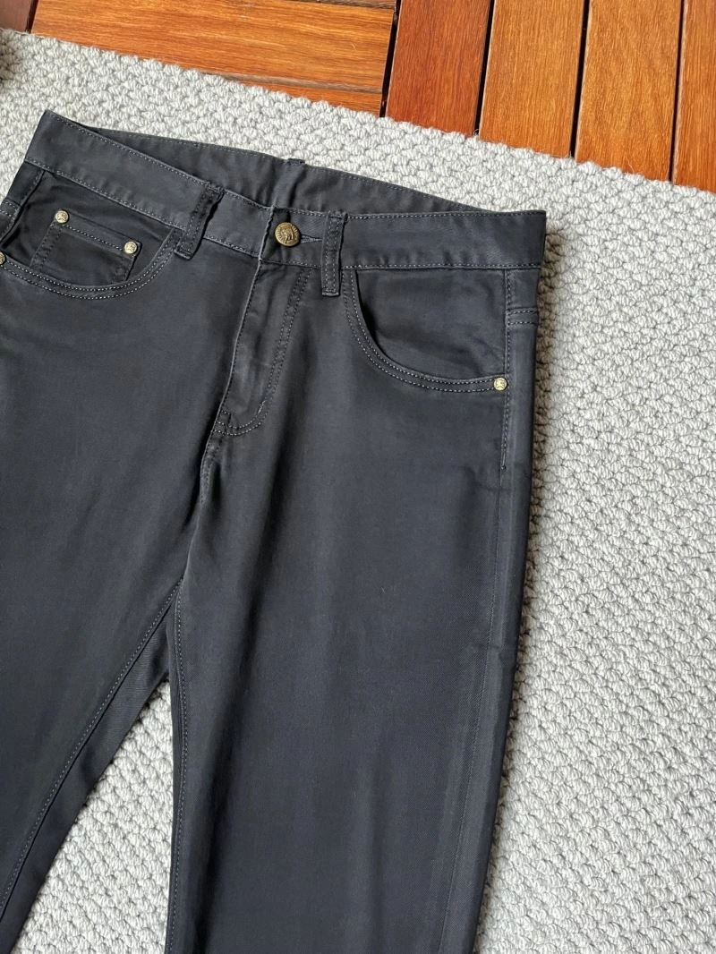 1:1 copy Burberry Jeans
