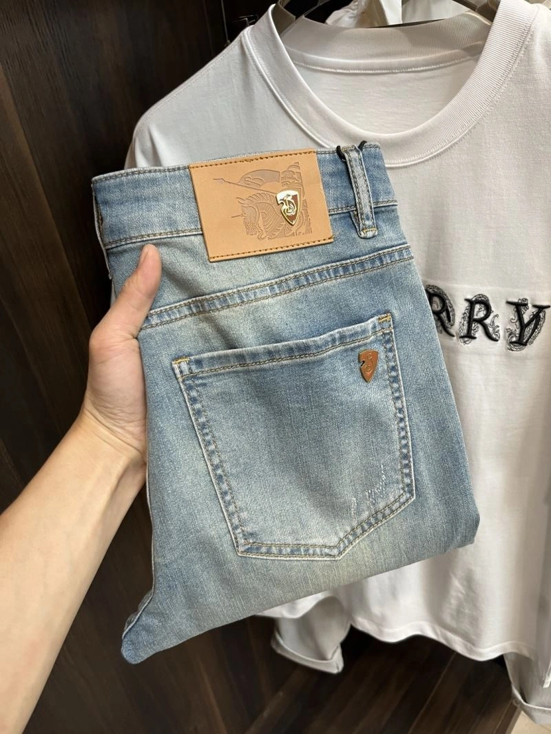 Burberry Jeans