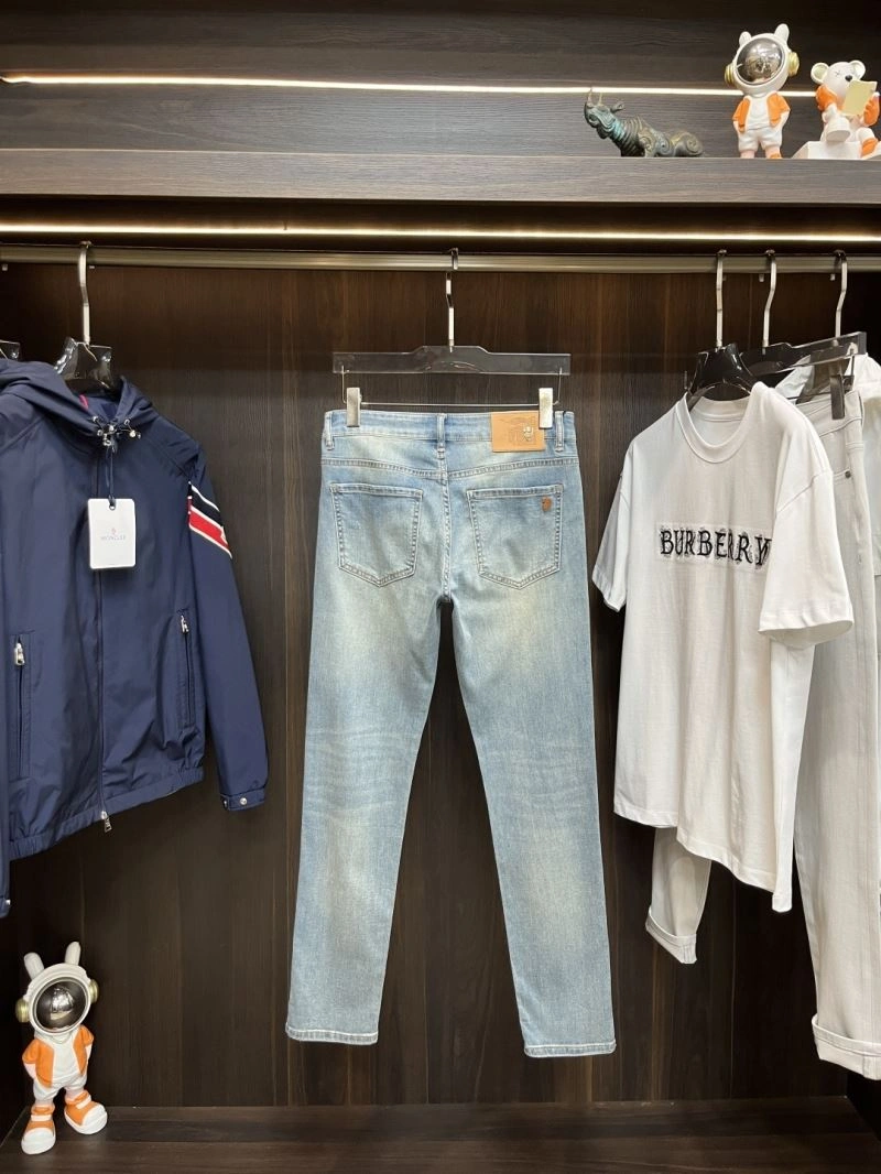 Bargain Burberry Jeans