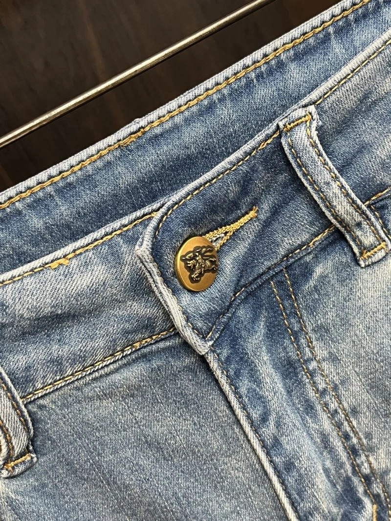 Bargain Burberry Jeans